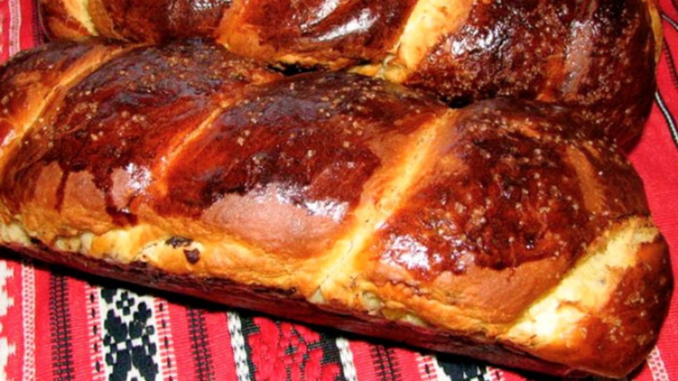 Cozonac pufos. Ingredientul surpriză, dar banal, folosit de gospodinele ...