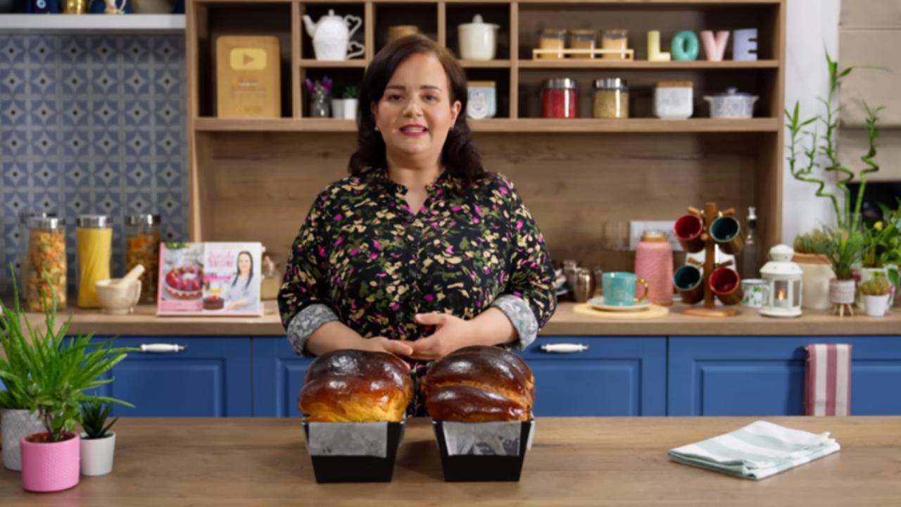 Rețeta de cozonac cu aluat opărit de la Jamila. Ingredientul secret ...